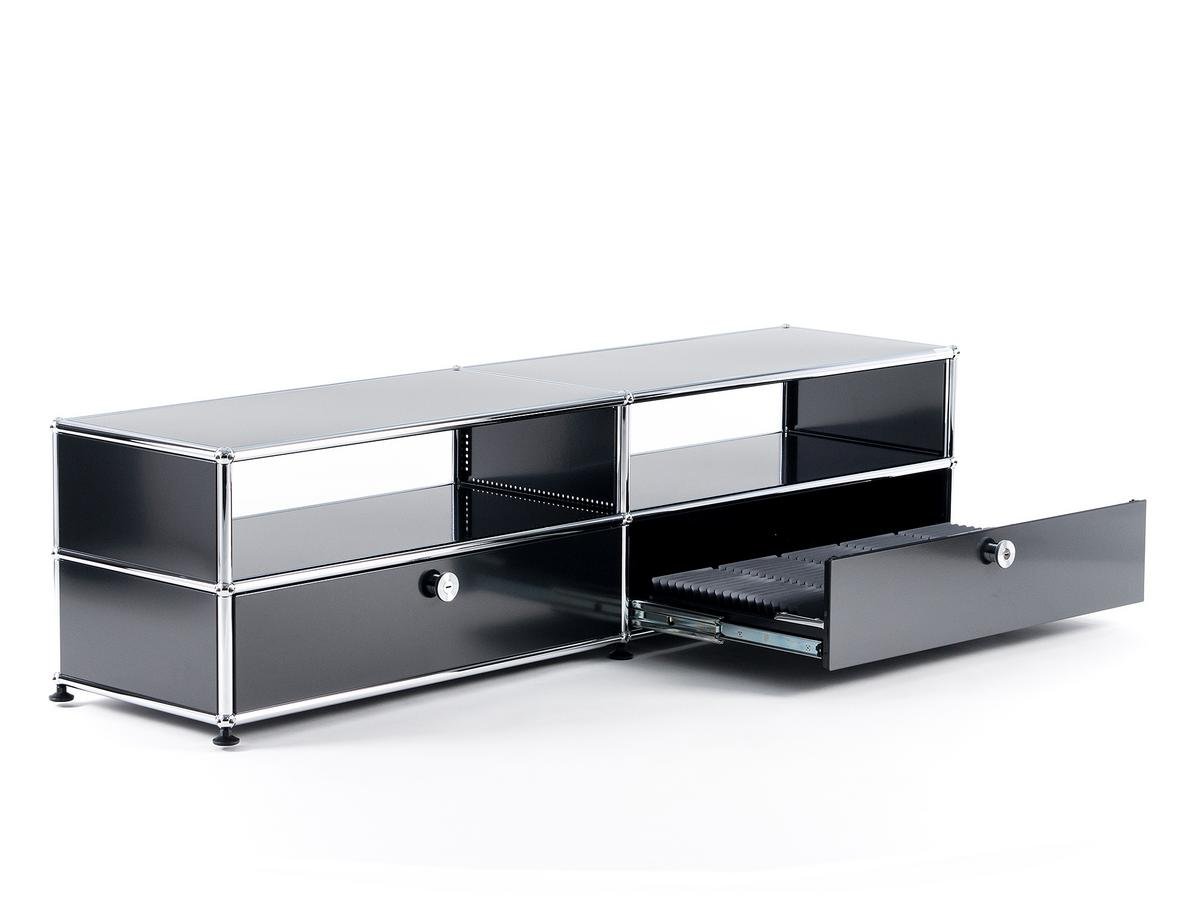 USM Haller TV-Board mit Ausziehtüren | USM Haller | USM Haller TV ...
