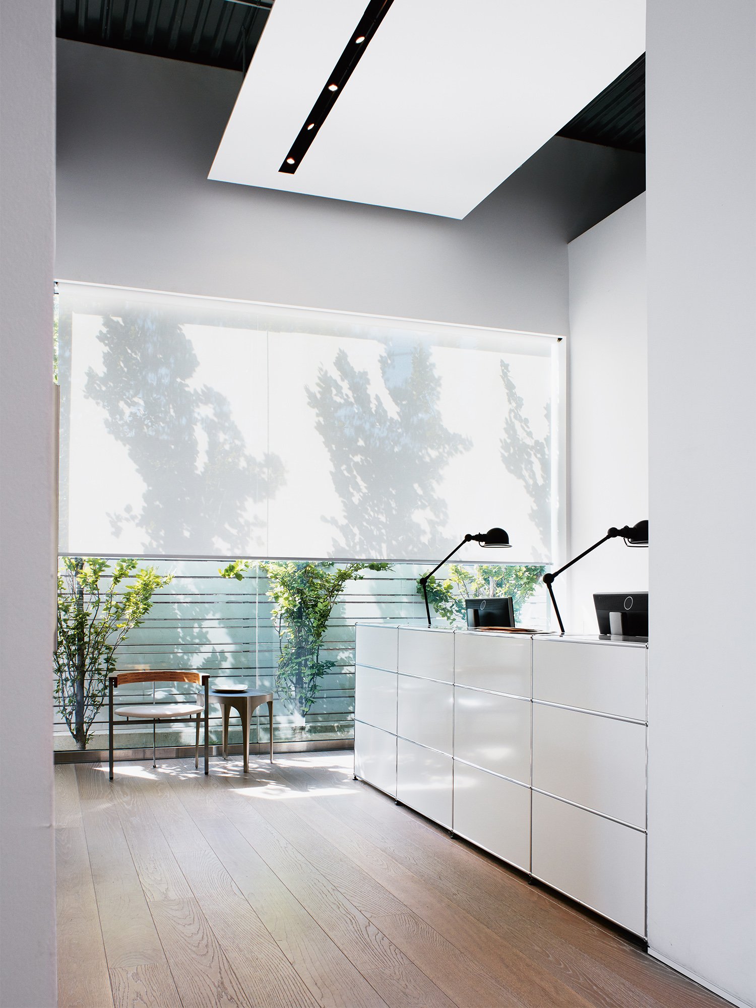USM Haller Theke Typ 1, USM grün, 150 cm (2 Elemente), 50 cm | USM ...